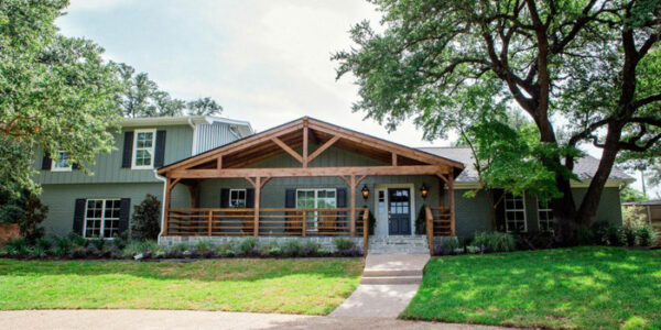 Fixer Upper Cargo Ship House | The Harper House