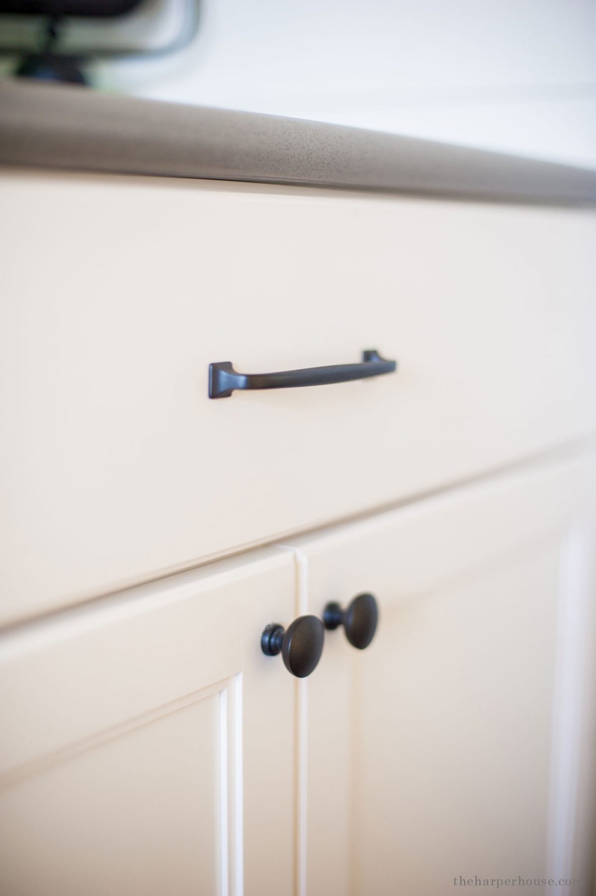 Kitchen Hardware: 27 Budget Friendly Options | The Harper House